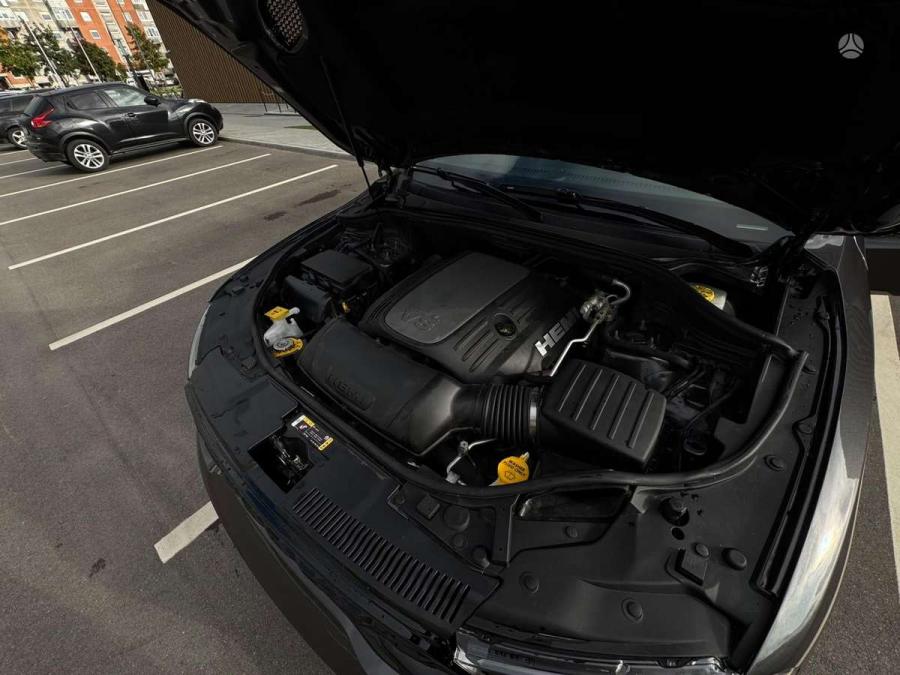 Grey Dodge Durango 2021 in Klaipeda, with an engine capacity of 5.70 L and mileage of 68 thousand km for 28000 €, photo 20 on AUTOMOTO.COM.LV