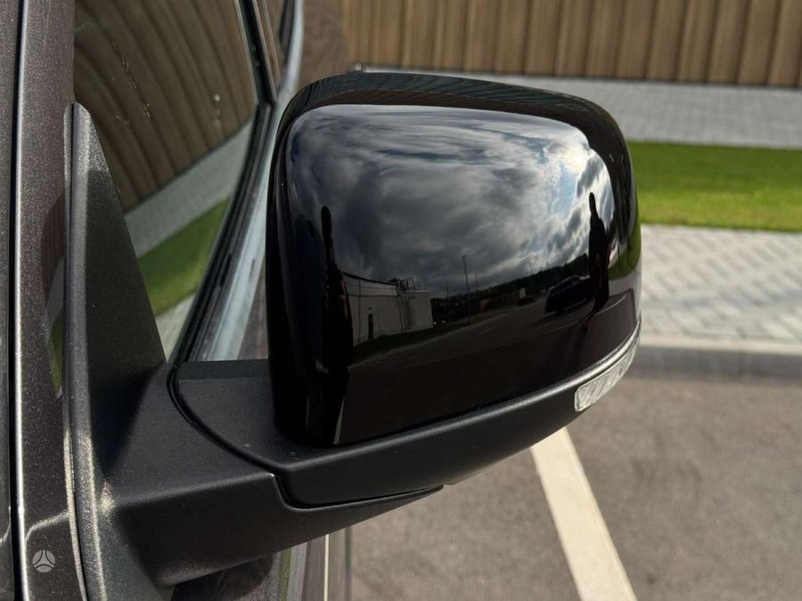 Grey Dodge Durango 2021 in Klaipeda, with an engine capacity of 5.70 L and mileage of 68 thousand km for 28000 €, photo 21 on AUTOMOTO.COM.LV