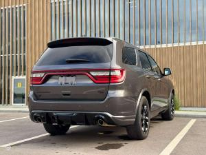 Grey Dodge Durango 2021 in Klaipeda, with an engine capacity of 5.70 L and mileage of 68 thousand km for 28000 €, photo 27 on AUTOMOTO.COM.LV