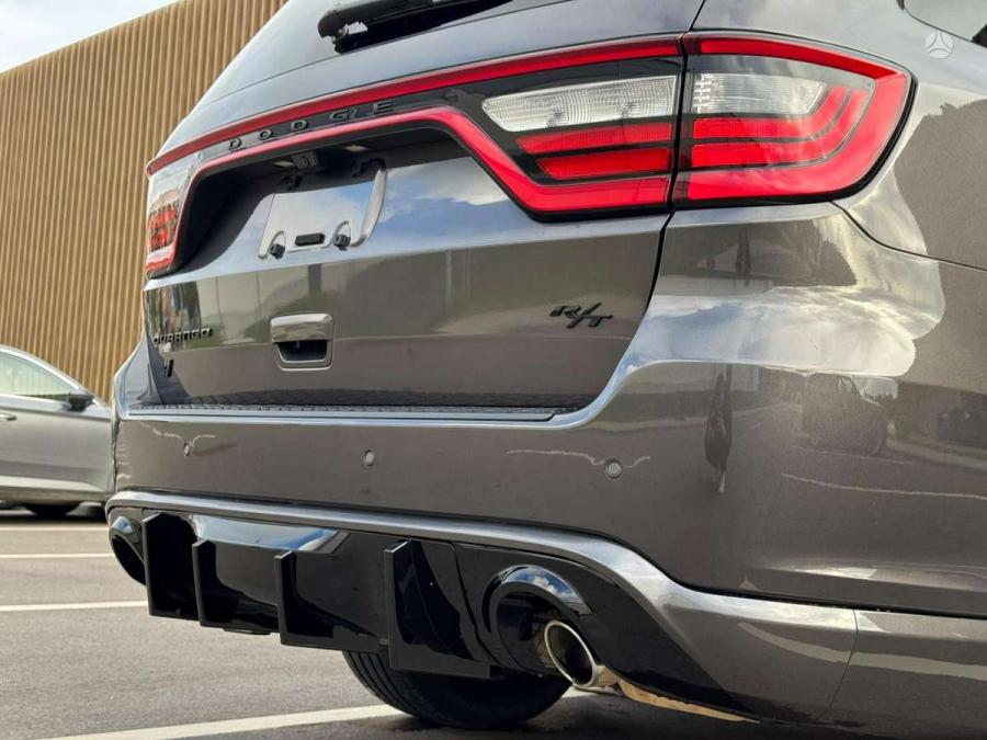 Grey Dodge Durango 2021 in Klaipeda, with an engine capacity of 5.70 L and mileage of 68 thousand km for 28000 €, photo 32 on AUTOMOTO.COM.LV