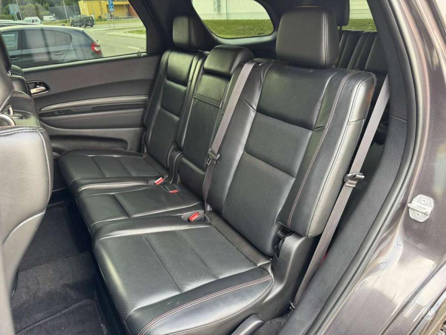 Grey Dodge Durango 2021 in Klaipeda, with an engine capacity of 5.70 L and mileage of 68 thousand km for 28000 €, photo 40 on AUTOMOTO.COM.LV