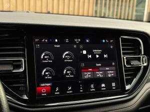 Grey Dodge Durango 2021 in Klaipeda, with an engine capacity of 5.70 L and mileage of 68 thousand km for 28000 €, photo 48 on AUTOMOTO.COM.LV