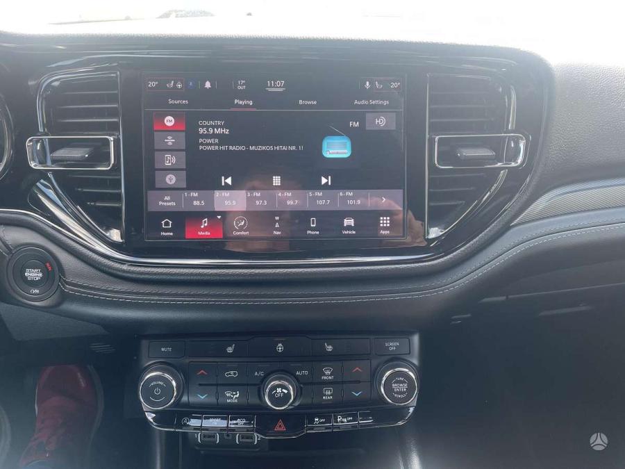 Grey Dodge Durango 2021 in Vilnius, with an engine capacity of 3.60 L and mileage of 114 thousand km for 24000 €, photo 6 on AUTOMOTO.COM.LV