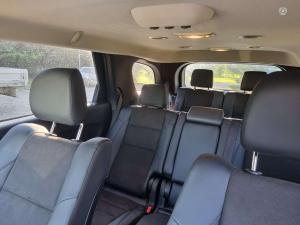 Grey Dodge Durango 2021 in Klaipeda, with an engine capacity of 3.60 L and mileage of 160 thousand km for 21000 €, photo 6 on AUTOMOTO.COM.LV