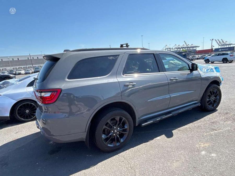 Pelēks Dodge Durango 2022 Ukmergė, ar dzinēja tilpumu 3.60 L un nobraukumu 63 tūkst. km par 18490 €, foto 14 vietnē AUTOMOTO.COM.LV