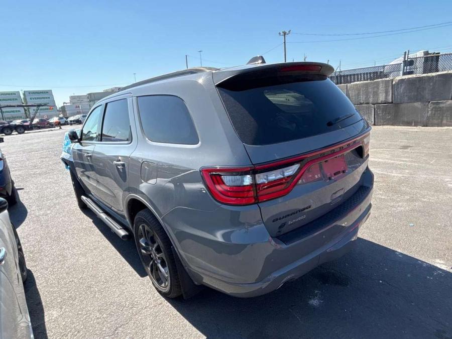 Pelēks Dodge Durango 2022 Ukmergė, ar dzinēja tilpumu 3.60 L un nobraukumu 63 tūkst. km par 18490 €, foto 22 vietnē AUTOMOTO.COM.LV