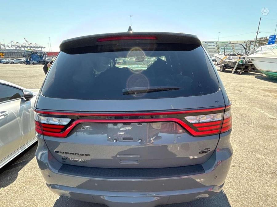 Pelēks Dodge Durango 2022 Ukmergė, ar dzinēja tilpumu 3.60 L un nobraukumu 63 tūkst. km par 18490 €, foto 23 vietnē AUTOMOTO.COM.LV
