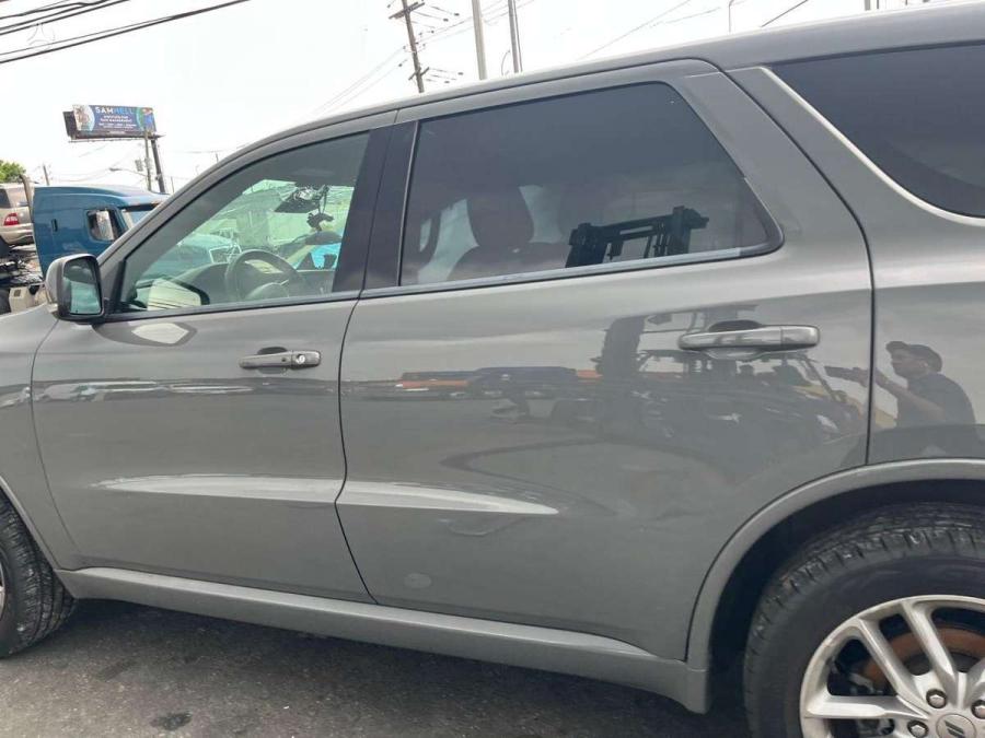 Pelēks Dodge Durango 2022 Šauļi, ar dzinēja tilpumu 3.60 L un nobraukumu 69 tūkst. km par 17500 €, foto 6 vietnē AUTOMOTO.COM.LV
