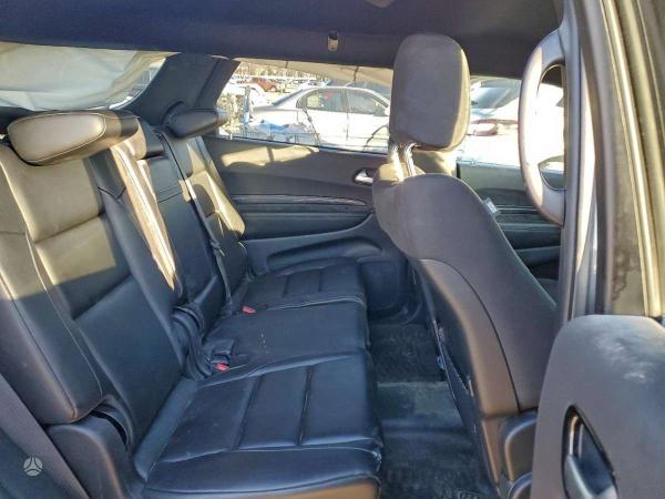 Grey Dodge Durango 2023 in Siauliai, with an engine capacity of 5.70 L and mileage of 64 thousand km for 12099 €, photo 11 on AUTOMOTO.COM.LV