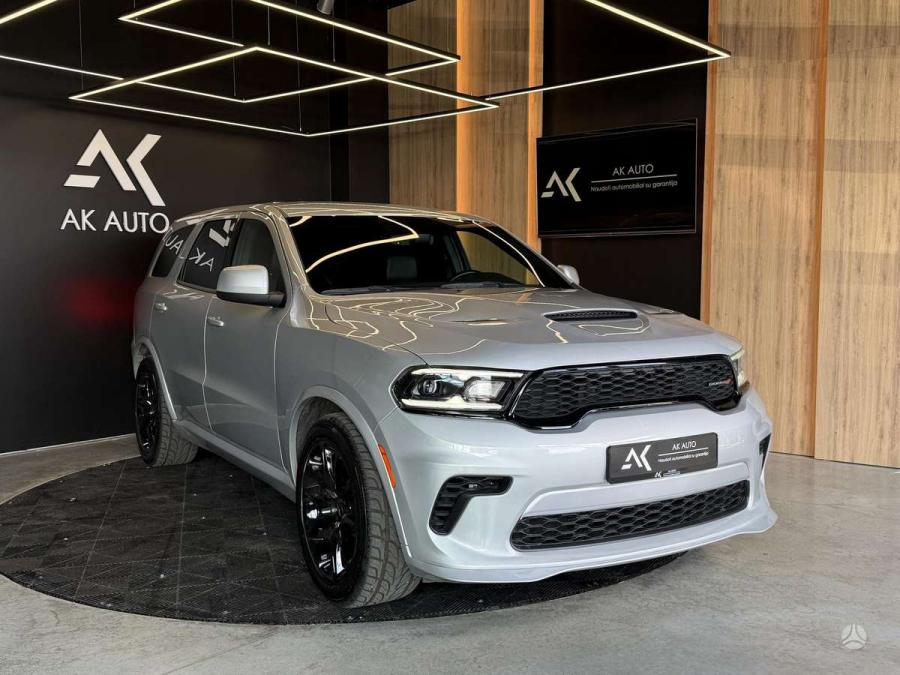 Pelēks Dodge Durango 2023 Kauņa, ar dzinēja tilpumu 5.65 L un nobraukumu 69 tūkst. km par 36490 €, foto 4 vietnē AUTOMOTO.COM.LV