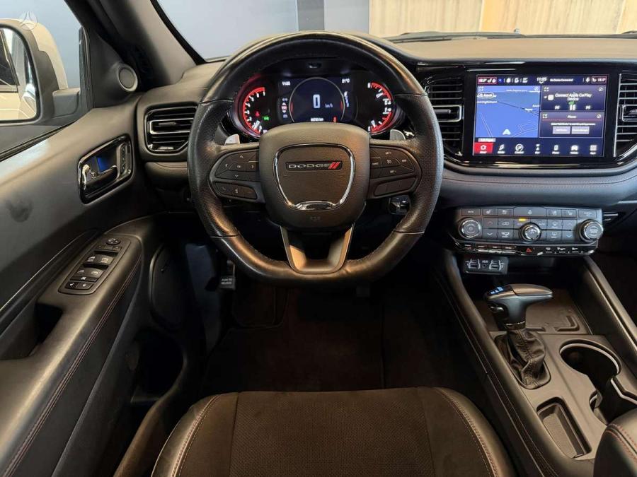 Pelēks Dodge Durango 2023 Kauņa, ar dzinēja tilpumu 5.65 L un nobraukumu 69 tūkst. km par 36490 €, foto 15 vietnē AUTOMOTO.COM.LV