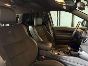 Pelēks Dodge Durango 2023 Kauņa, ar dzinēja tilpumu 5.65 L un nobraukumu 69 tūkst. km par 36490 €, foto 23 vietnē AUTOMOTO.COM.LV