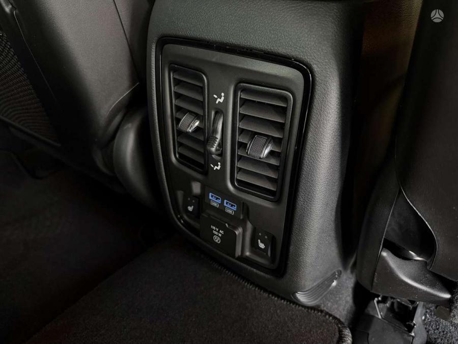 Pelēks Dodge Durango 2023 Kauņa, ar dzinēja tilpumu 5.65 L un nobraukumu 69 tūkst. km par 36490 €, foto 25 vietnē AUTOMOTO.COM.LV