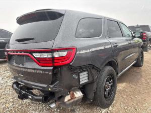 Grey Dodge Durango 2024 in Ukmerge, with an engine capacity of 5.65 L and mileage of 20 thousand km for 15999 €, photo 5 on AUTOMOTO.COM.LV