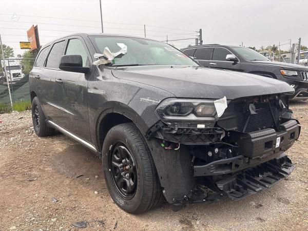 Grey Dodge Durango 2024 in Ukmerge, with an engine capacity of 5.65 L and mileage of 20 thousand km for 15999 €, photo 8 on AUTOMOTO.COM.LV