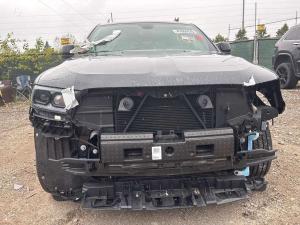 Grey Dodge Durango 2024 in Ukmerge, with an engine capacity of 5.65 L and mileage of 20 thousand km for 15999 €, photo 10 on AUTOMOTO.COM.LV
