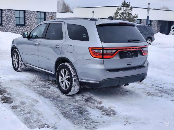 Pelēks Dodge Durango 2015 Kauņa, ar dzinēja tilpumu 3.60 L un nobraukumu 227 tūkst. km par 14300 €, foto 5 vietnē AUTOMOTO.COM.LV