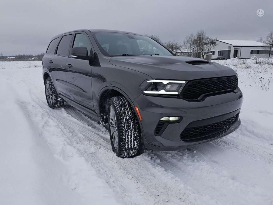 Grey Dodge Durango 2019 in Vilnius, with an engine capacity of 3.60 L and mileage of 179 thousand km for 17700 €, photo 3 on AUTOMOTO.COM.LV