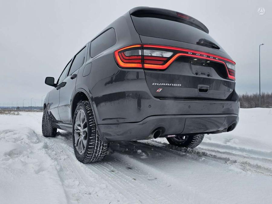 Grey Dodge Durango 2019 in Vilnius, with an engine capacity of 3.60 L and mileage of 179 thousand km for 17700 €, photo 9 on AUTOMOTO.COM.LV