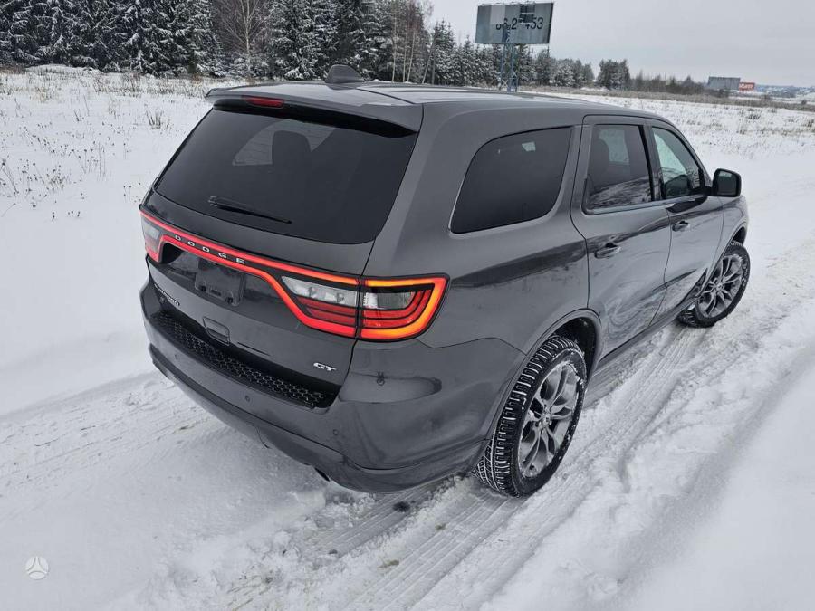 Grey Dodge Durango 2019 in Vilnius, with an engine capacity of 3.60 L and mileage of 179 thousand km for 17700 €, photo 12 on AUTOMOTO.COM.LV