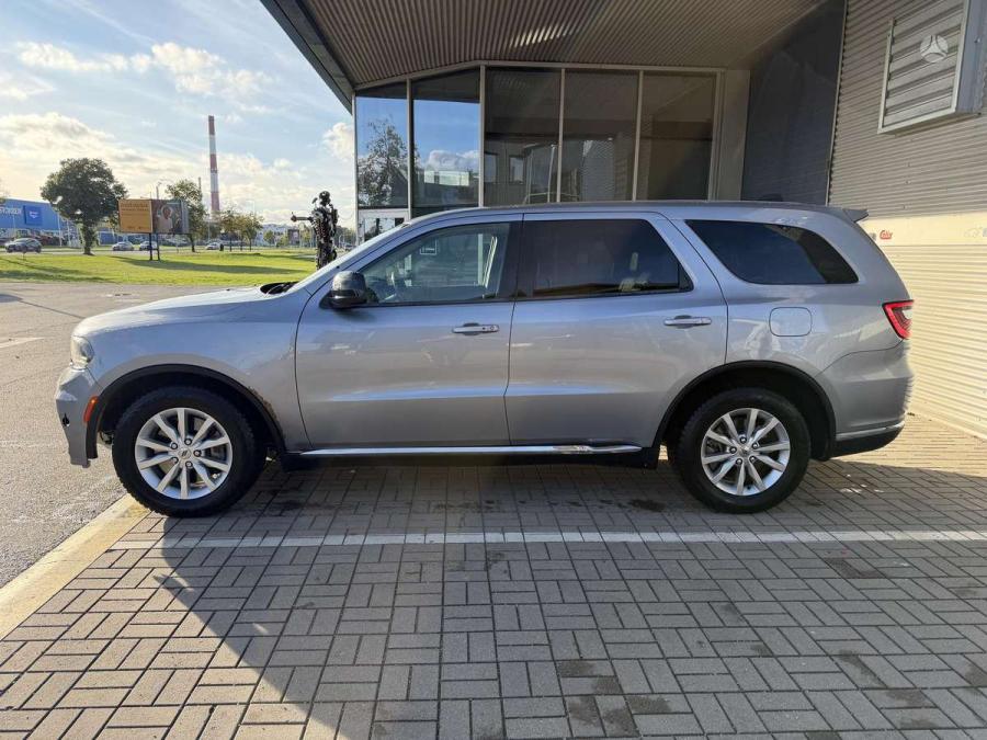 Pelēks Dodge Durango 2021 Šauļi, ar dzinēja tilpumu 5.70 L un nobraukumu 135 tūkst. km par 11000 €, foto 8 vietnē AUTOMOTO.COM.LV