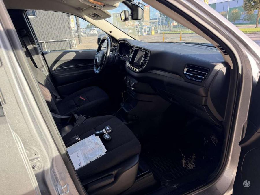Pelēks Dodge Durango 2021 Šauļi, ar dzinēja tilpumu 5.70 L un nobraukumu 135 tūkst. km par 11000 €, foto 15 vietnē AUTOMOTO.COM.LV