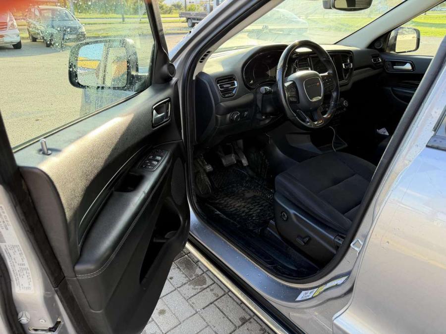 Pelēks Dodge Durango 2021 Šauļi, ar dzinēja tilpumu 5.70 L un nobraukumu 135 tūkst. km par 11000 €, foto 18 vietnē AUTOMOTO.COM.LV