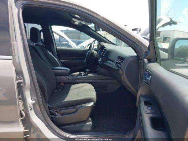 Grey Dodge Durango 2022 in Klaipeda, with an engine capacity of 0.00 L and mileage of 93 thousand km for 5750 €, photo 5 on AUTOMOTO.COM.LV