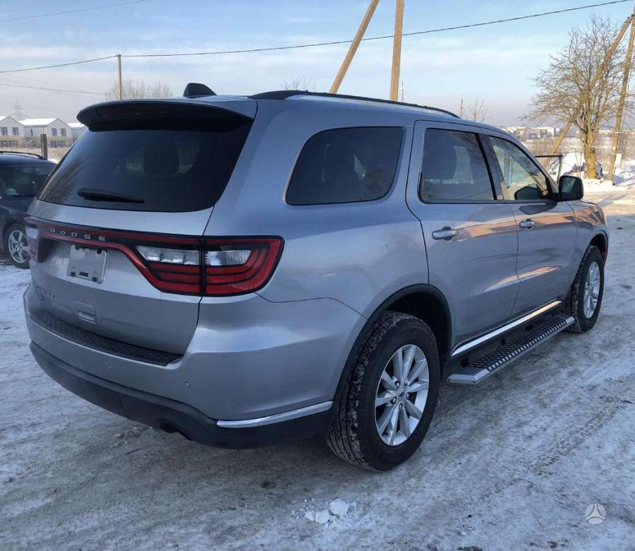 Dodge Durango 2021 in Vilnius, with an engine capacity of 3.60 L and mileage of 32 thousand km for 16500 €, photo 8 on AUTOMOTO.COM.LV