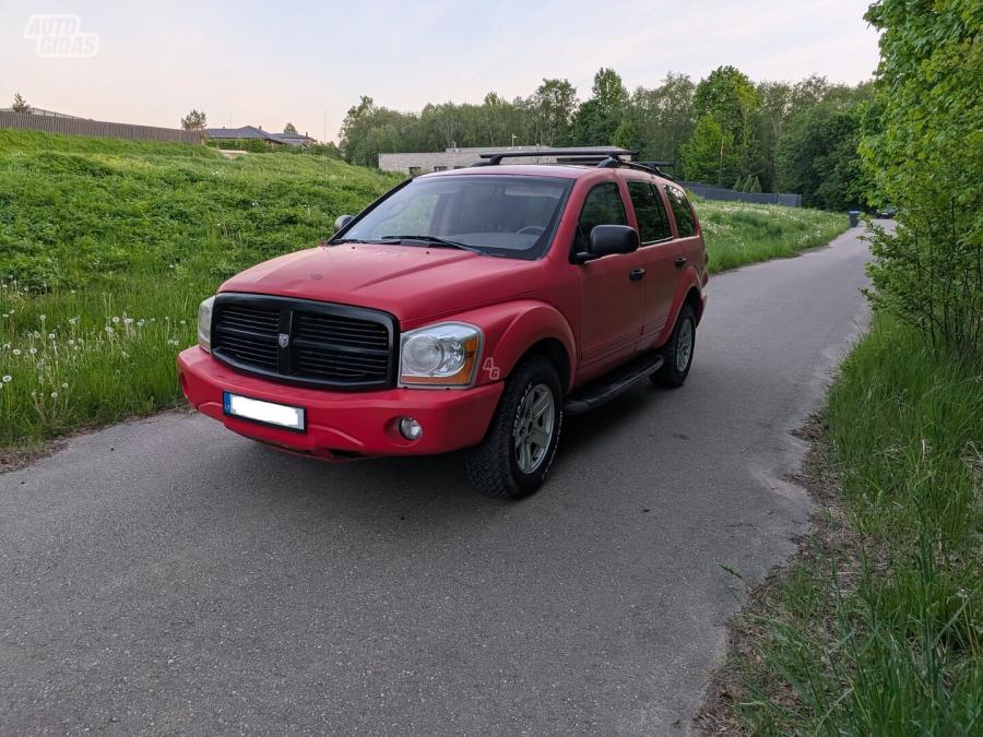 Red Dodge Durango 2004 in Vilnius, with an engine capacity of 4.70 L and mileage of 300 thousand km for 2200 €, photo 24 on AUTOMOTO.COM.LV