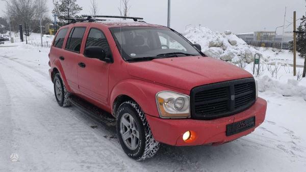 Red Dodge Durango 2007 in Vilnius, with an engine capacity of 4.70 L and mileage of 250 thousand km for 3500 €, photo 1 on AUTOMOTO.COM.LV