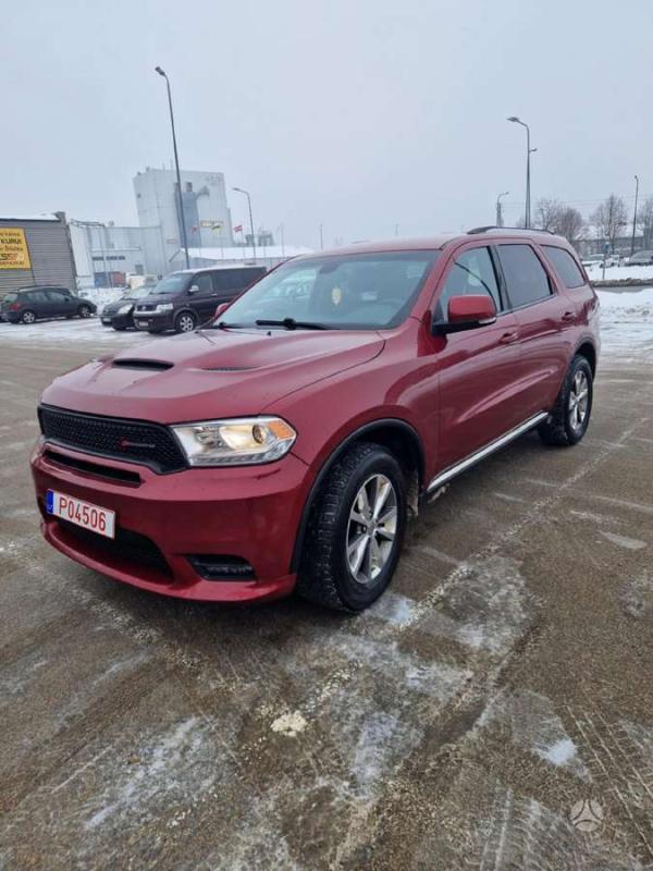 Red Dodge Durango 2014 in Pagegiai, with an engine capacity of 3.60 L and mileage of 307 thousand km for 16000 €, photo 3 on AUTOMOTO.COM.LV