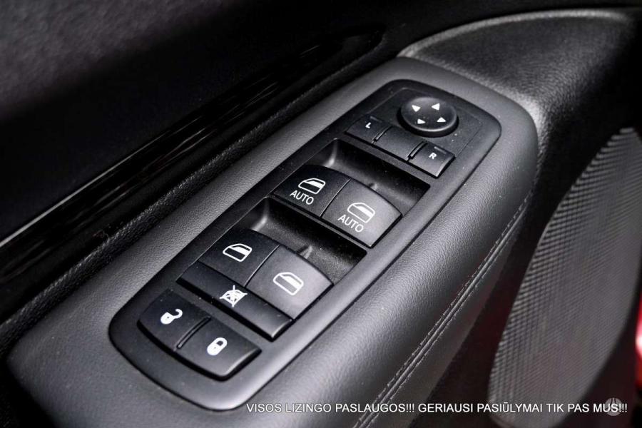 Sarkans Dodge Durango 2014 Kretinga, ar dzinēja tilpumu 3.60 L un nobraukumu 249 tūkst. km par 17999 €, foto 21 vietnē AUTOMOTO.COM.LV