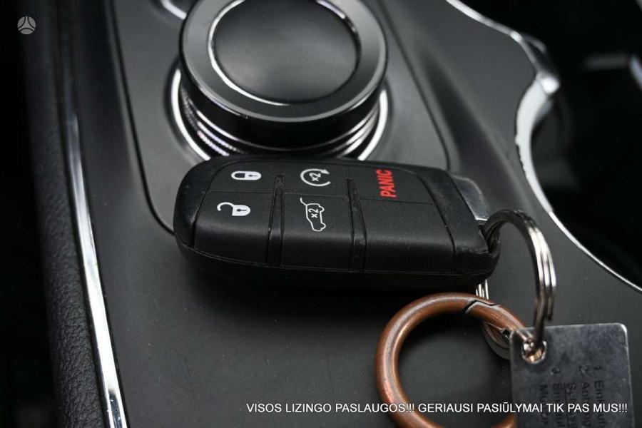 Sarkans Dodge Durango 2014 Kretinga, ar dzinēja tilpumu 3.60 L un nobraukumu 249 tūkst. km par 17999 €, foto 38 vietnē AUTOMOTO.COM.LV