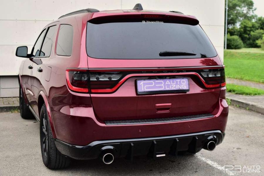 Red Dodge Durango 2014 in Kretinga, with an engine capacity of 3.60 L and mileage of 267 thousand km for 17850 €, photo 9 on AUTOMOTO.COM.LV