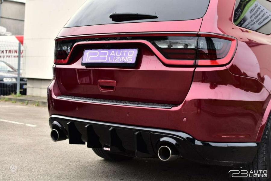 Red Dodge Durango 2014 in Kretinga, with an engine capacity of 3.60 L and mileage of 267 thousand km for 17850 €, photo 12 on AUTOMOTO.COM.LV