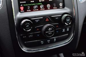 Red Dodge Durango 2014 in Kretinga, with an engine capacity of 3.60 L and mileage of 267 thousand km for 17850 €, photo 22 on AUTOMOTO.COM.LV