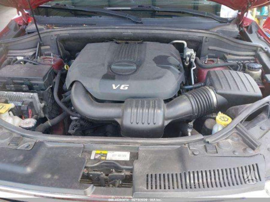 Red Dodge Durango 2014 in Klaipeda, with an engine capacity of 3.60 L and mileage of 302 thousand km for 4500 €, photo 14 on AUTOMOTO.COM.LV