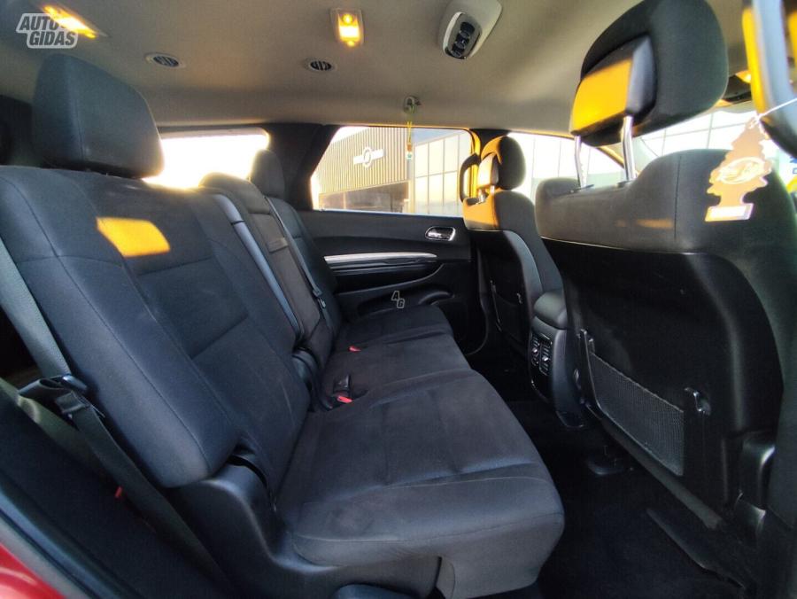 Sarkans Dodge Durango 2015 Šauļi, ar dzinēja tilpumu 3.60 L un nobraukumu 253 tūkst. km par 10200 €, foto 24 vietnē AUTOMOTO.COM.LV