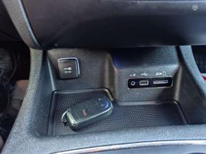 Red Dodge Durango 2015 in Siauliai, with an engine capacity of 3.60 L and mileage of 253 thousand km for 9750 €, photo 21 on AUTOMOTO.COM.LV