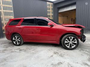 Red Dodge Durango 2015 in Siauliai, with an engine capacity of 5.65 L and mileage of 299 thousand km for 6600 €, photo 4 on AUTOMOTO.COM.LV