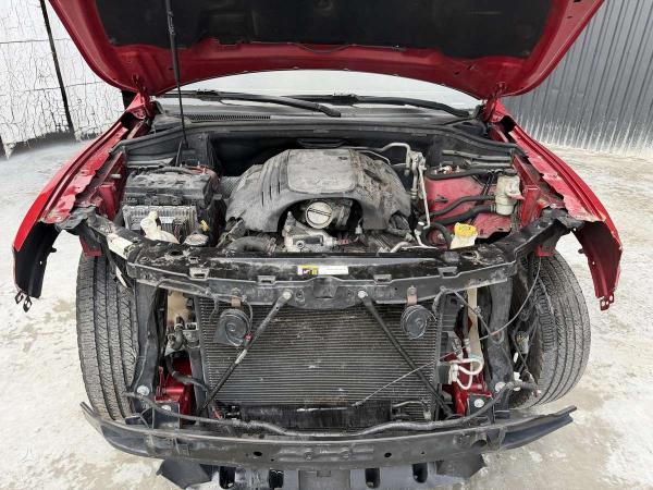 Red Dodge Durango 2015 in Siauliai, with an engine capacity of 5.65 L and mileage of 299 thousand km for 6600 €, photo 10 on AUTOMOTO.COM.LV