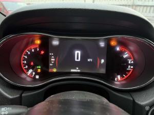 Red Dodge Durango 2015 in Siauliai, with an engine capacity of 5.65 L and mileage of 299 thousand km for 6600 €, photo 27 on AUTOMOTO.COM.LV