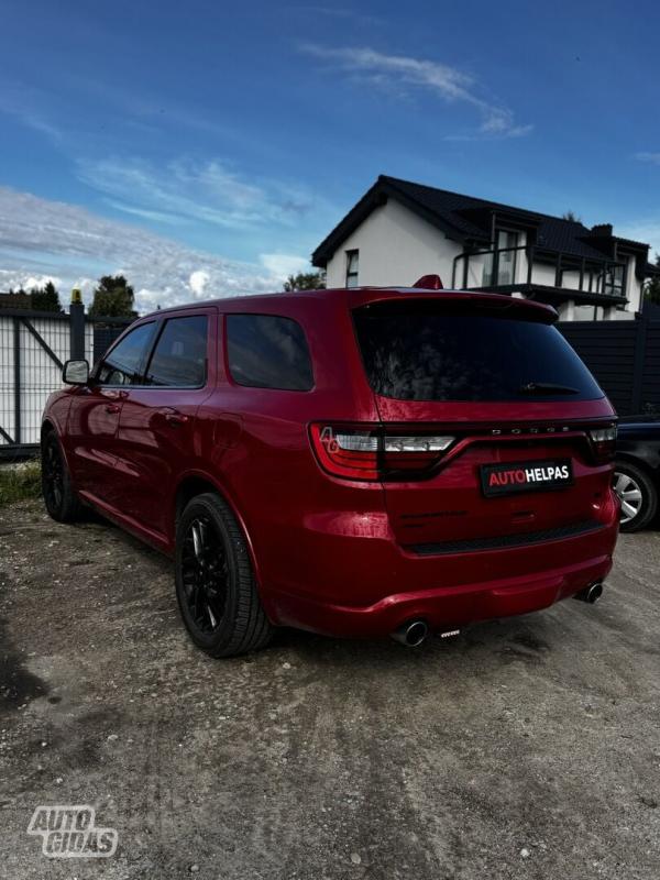 Red Dodge Durango 2015 in Klaipeda, with an engine capacity of 5.70 L and mileage of 304 thousand km for 14000 €, photo 3 on AUTOMOTO.COM.LV