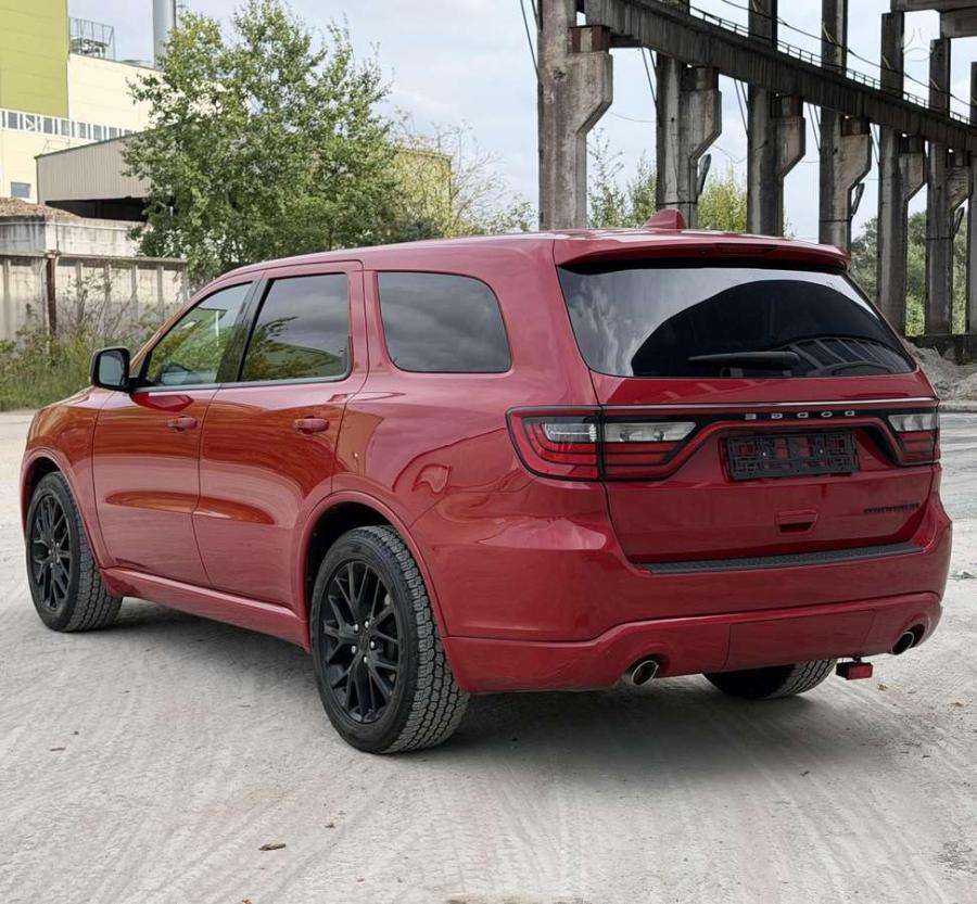Red Dodge Durango 2015 in Alytus, with an engine capacity of 3.60 L and mileage of 255 thousand km for 11999 €, photo 3 on AUTOMOTO.COM.LV