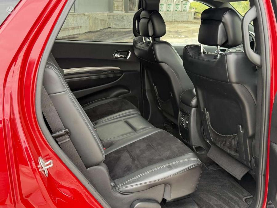Red Dodge Durango 2015 in Alytus, with an engine capacity of 3.60 L and mileage of 255 thousand km for 11999 €, photo 12 on AUTOMOTO.COM.LV