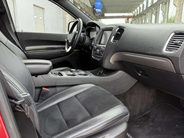 Red Dodge Durango 2015 in Alytus, with an engine capacity of 3.60 L and mileage of 255 thousand km for 11999 €, photo 10 on AUTOMOTO.COM.LV