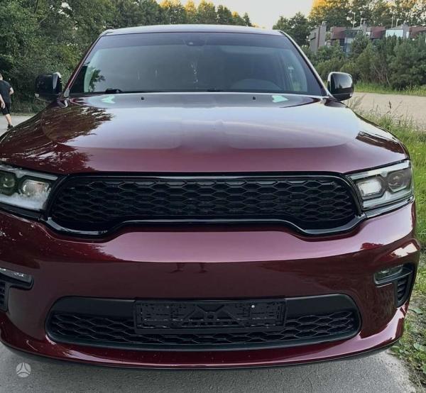 Red Dodge Durango 2017 in Klaipeda, with an engine capacity of 3.60 L and mileage of 275 thousand km for 13200 €, photo 1 on AUTOMOTO.COM.LV