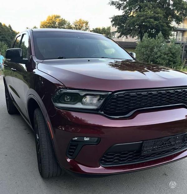 Red Dodge Durango 2017 in Klaipeda, with an engine capacity of 3.60 L and mileage of 275 thousand km for 13200 €, photo 2 on AUTOMOTO.COM.LV