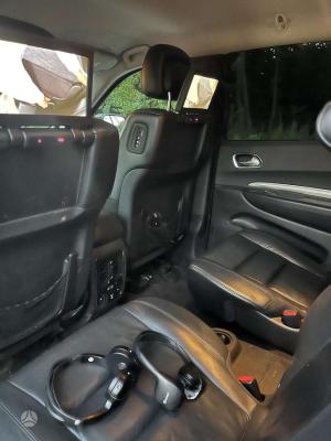 Red Dodge Durango 2017 in Klaipeda, with an engine capacity of 3.60 L and mileage of 275 thousand km for 13200 €, photo 17 on AUTOMOTO.COM.LV
